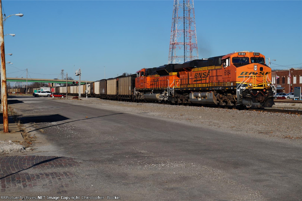 BNSF 6184